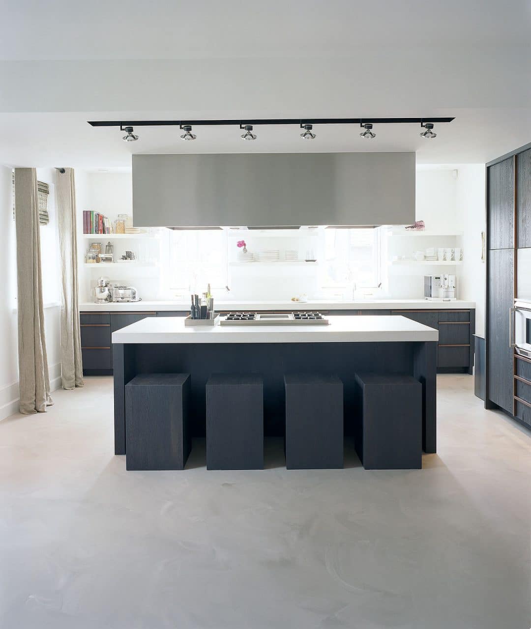 Durat Sustainable Surfaces for Countertops, Sinks, Bathtubs, and More