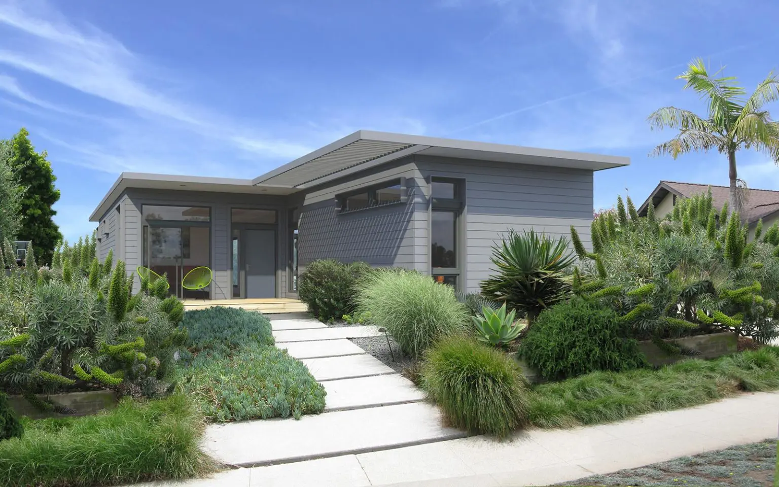 18 Inexpensive Sustainable Homes Almost Anyone Can Afford